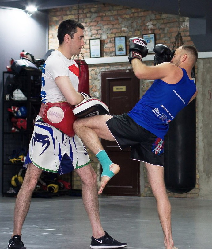Тренировки по тайскому боксу в Одессе | KOMBAT GROUP